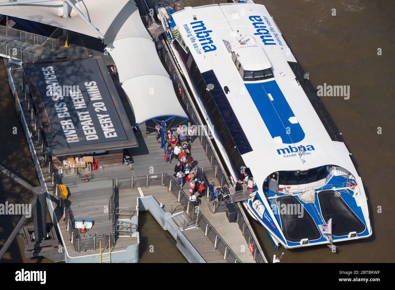 MBNA Thames Clippers (Former sponsor of Thames Clippers Stock Photo - Alamy