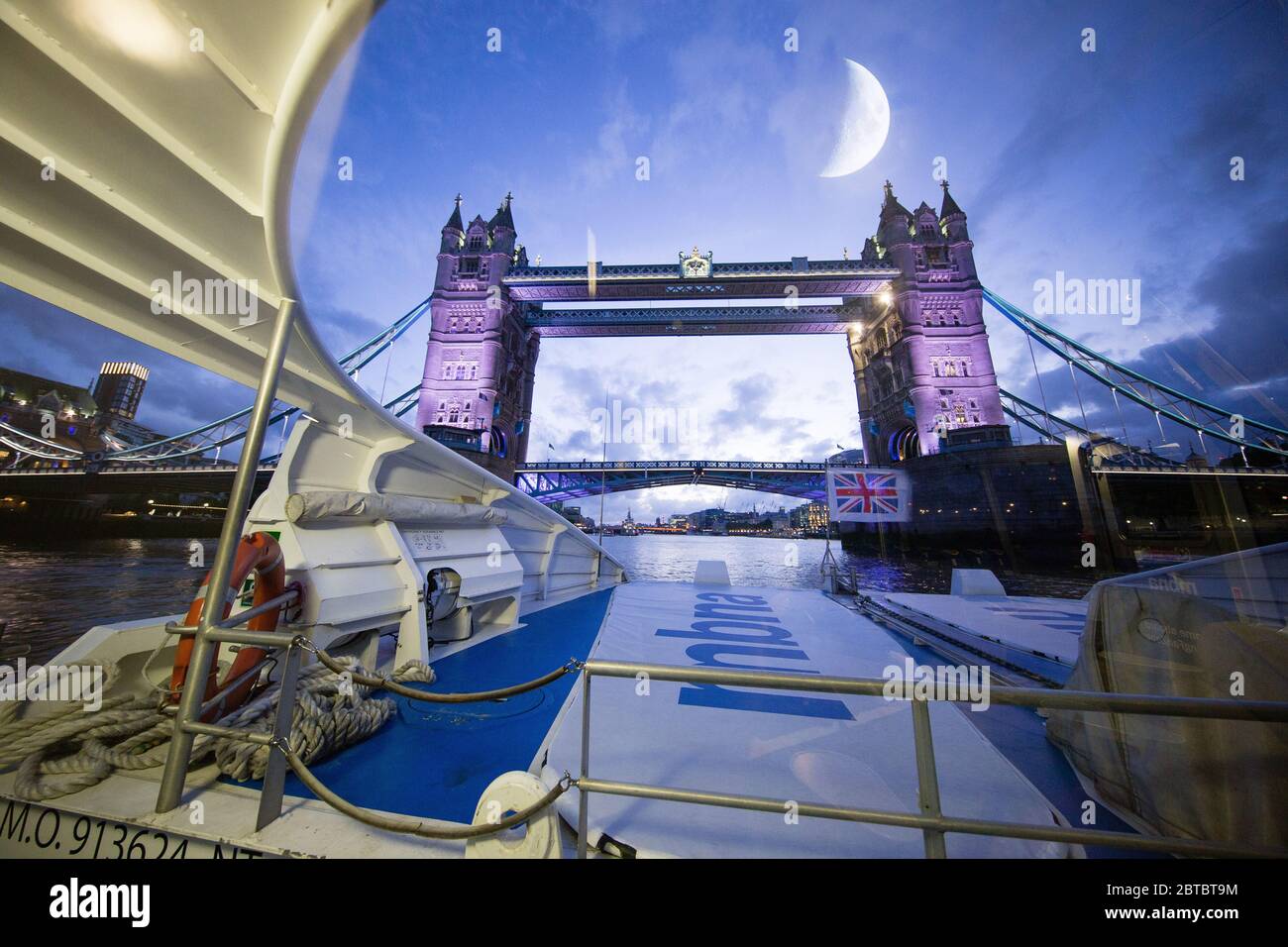 Moon clippers hi-res stock photography and images - Alamy