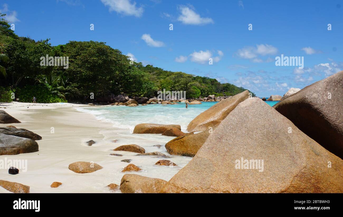 amazing tropical landscape on the seychelles islands Stock Photo - Alamy