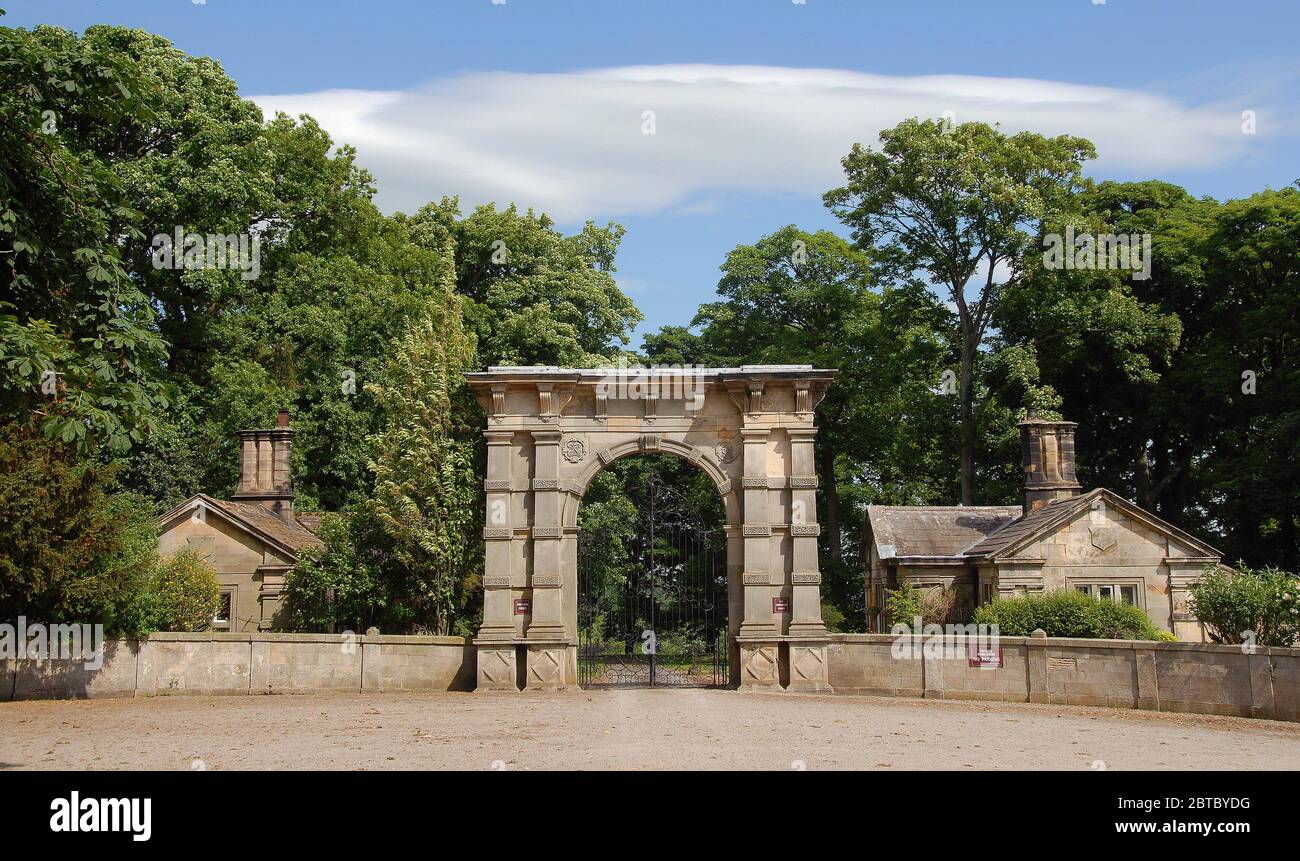 Scrollwork High Resolution Stock Photography and Images - Alamy