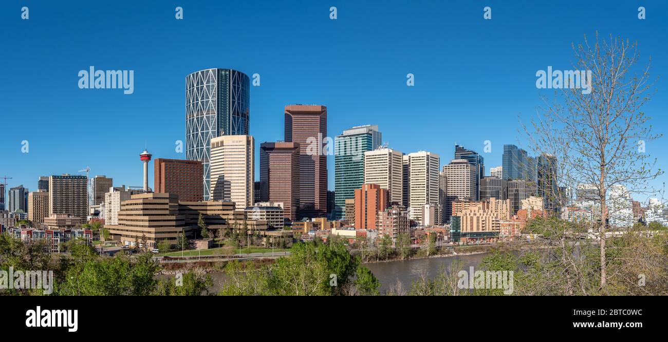 View of Calgary's skyline on a beautiful spring morning Stock Photo - Alamy