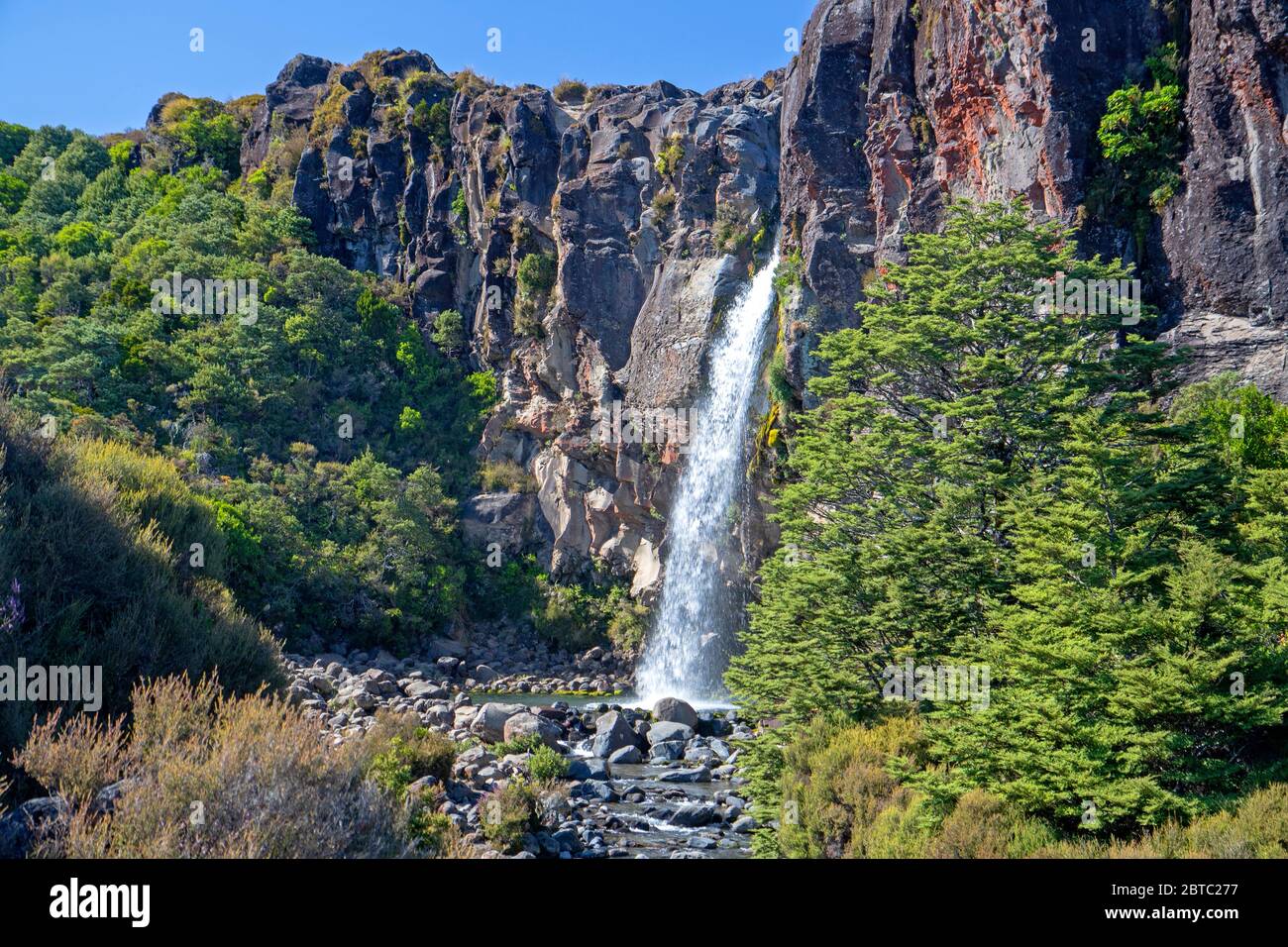 Taranaki hi-res stock photography and images - Alamy