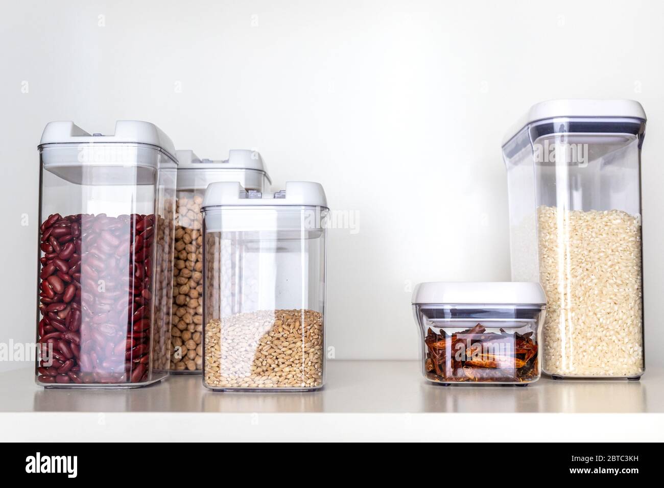 Non perishable food hi-res stock photography and images - Alamy