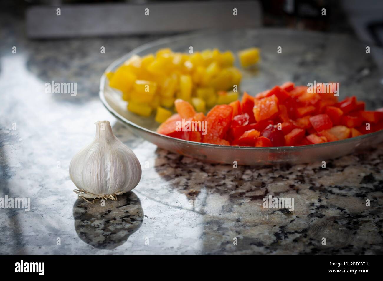 Garlic, vegetables and other ready-to-cook ingredients Stock Photo - Alamy