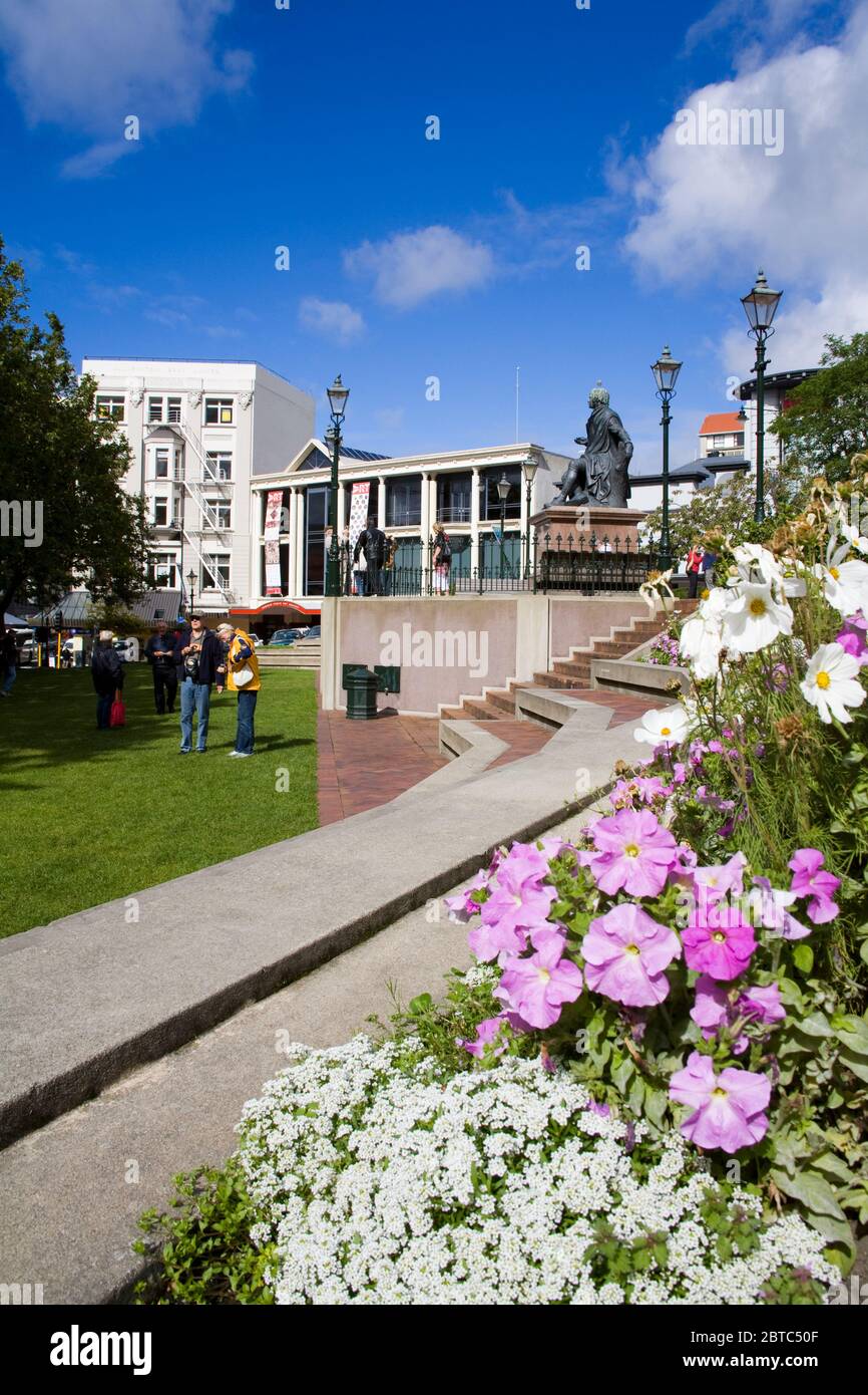 Octagon dunedin hi-res stock photography and images - Alamy