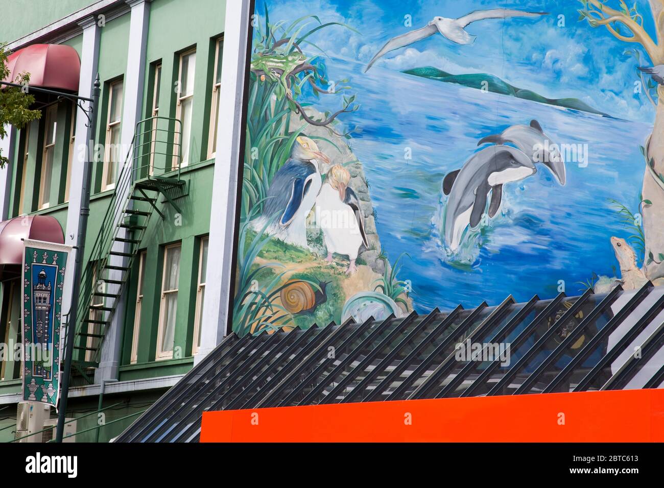 New zealand dunedin george street hi-res stock photography and images ...