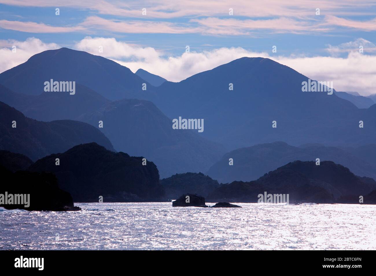 Dusky sound new zealand hi-res stock photography and images - Alamy