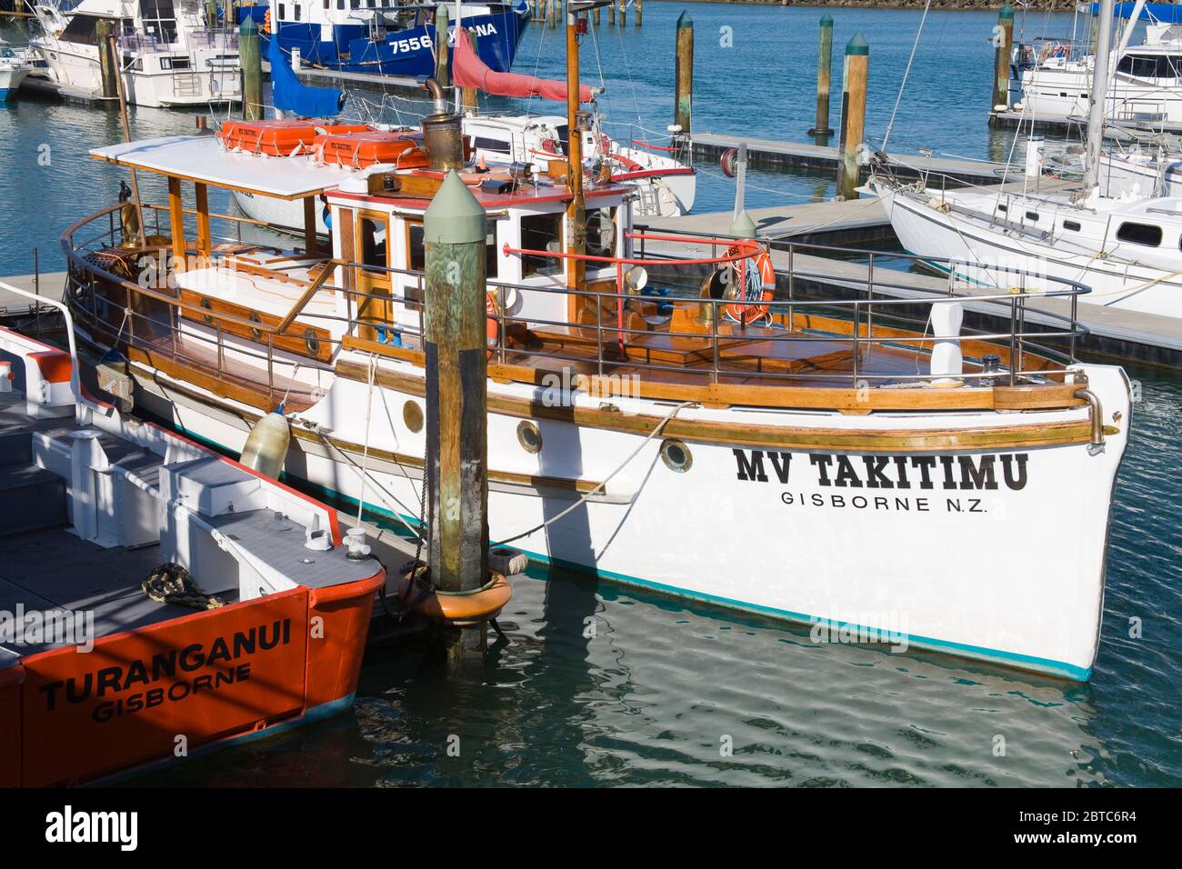 Gisborne harbour new zealand hi-res stock photography and images - Alamy