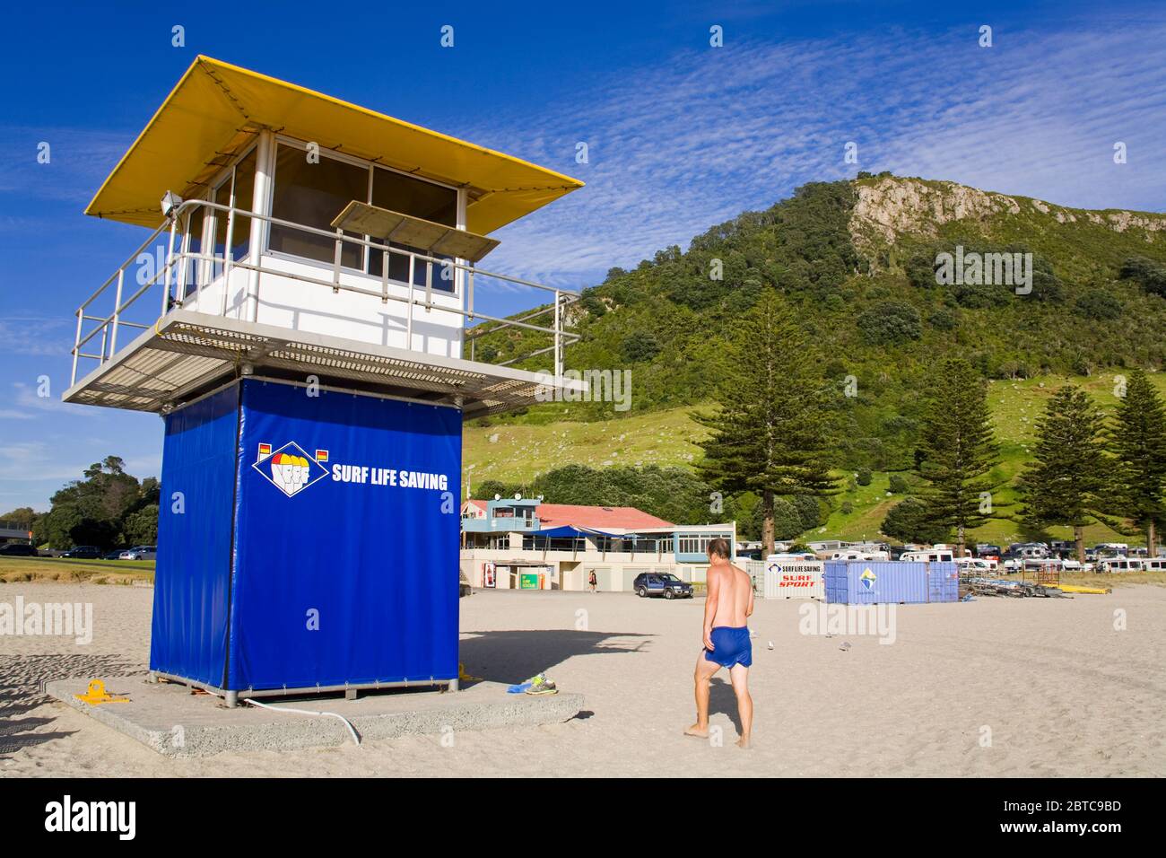 New zealand lifeguard hi-res stock photography and images - Alamy