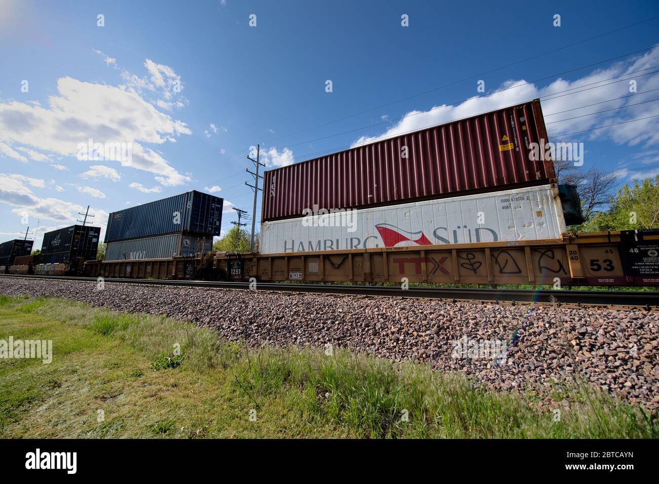Intermodal shipping container hi-res stock photography and images - Alamy