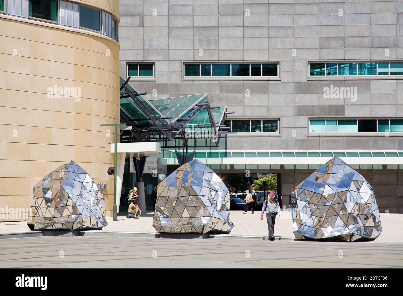 Mimetic architecture hi-res stock photography and images - Alamy