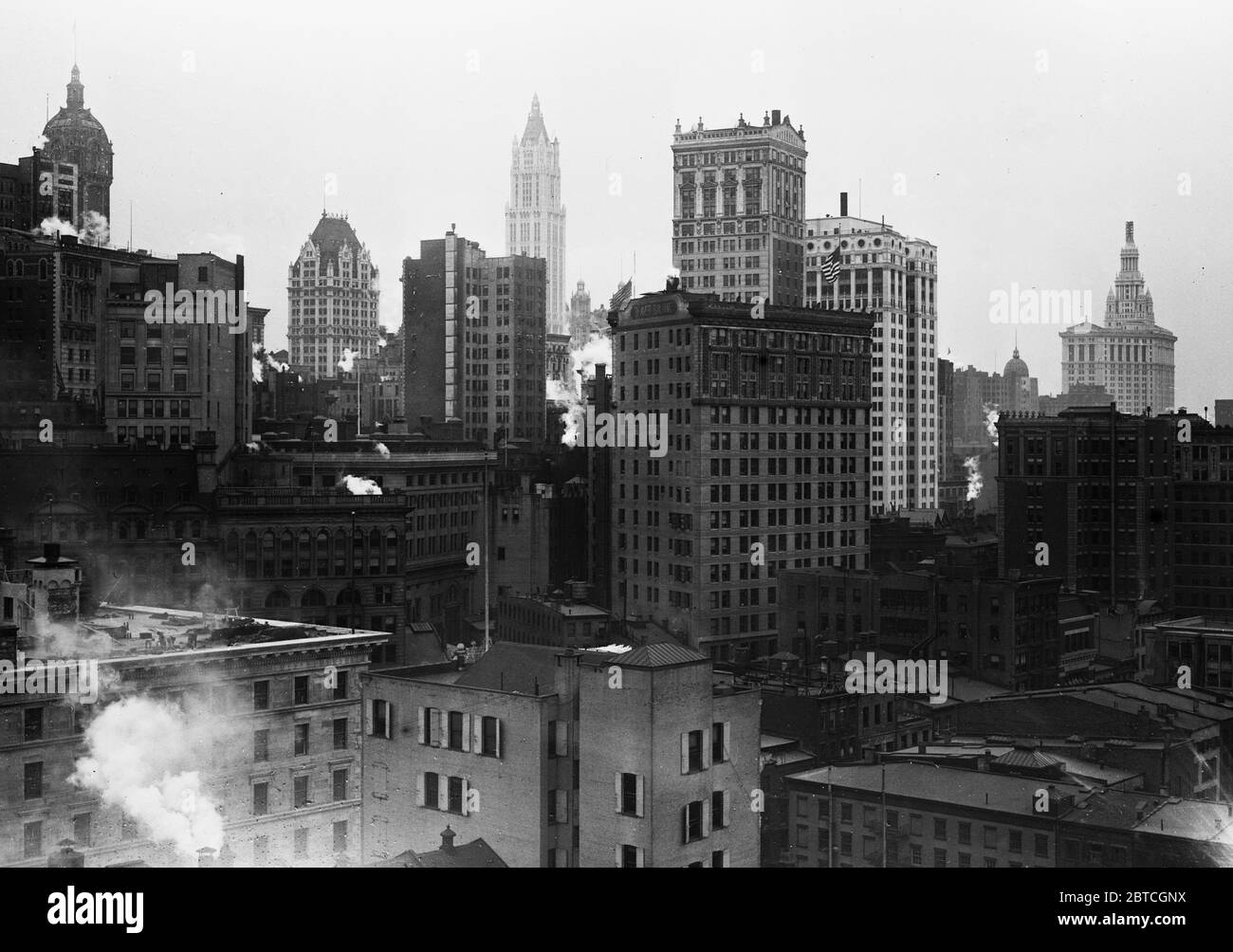 1910s new york skyline hi-res stock photography and images - Alamy
