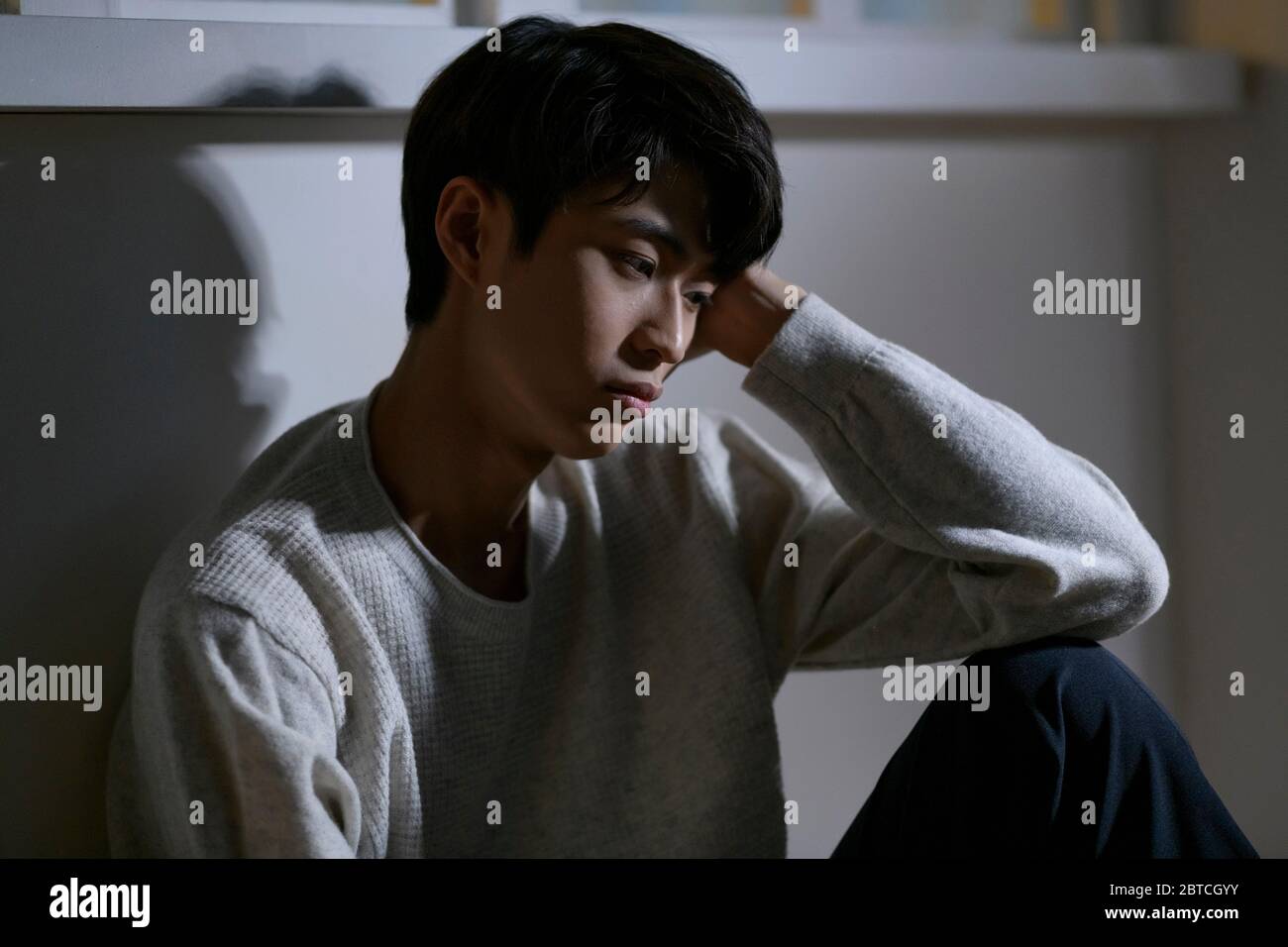 Single life concept, young cheerful Asian man's daily life 449 Stock ...