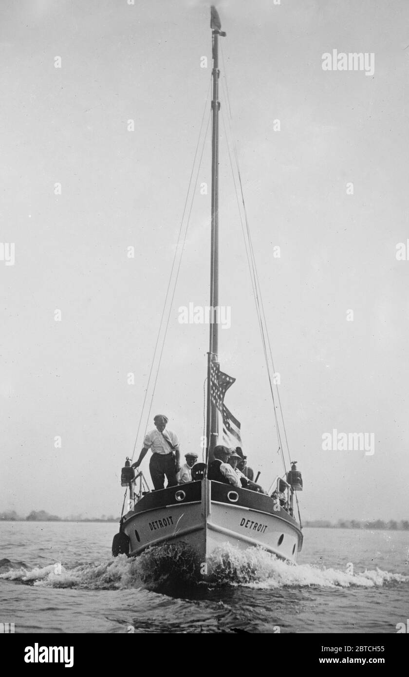 Classic power boat hi-res stock photography and images - Alamy