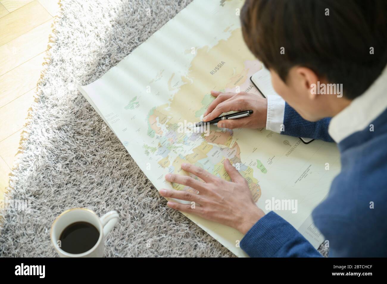 Single life concept, young cheerful Asian man's daily life 298 Stock ...