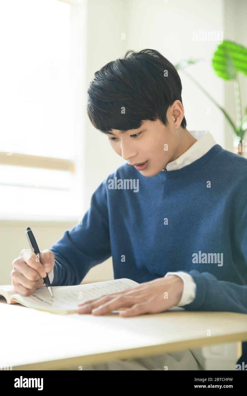 Single life concept, young cheerful Asian man's daily life 245 Stock ...