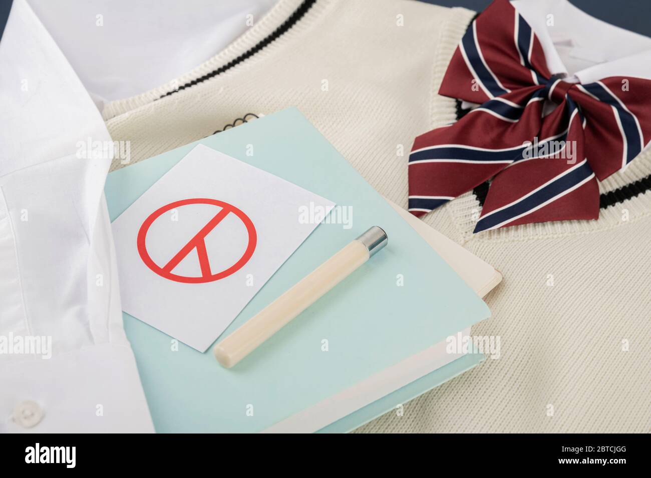 Student ballot voting box hi-res stock photography and images - Alamy