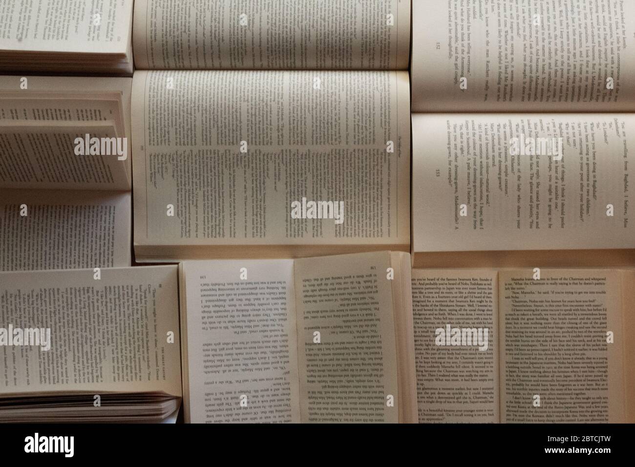 Texts writing hi-res stock photography and images - Alamy