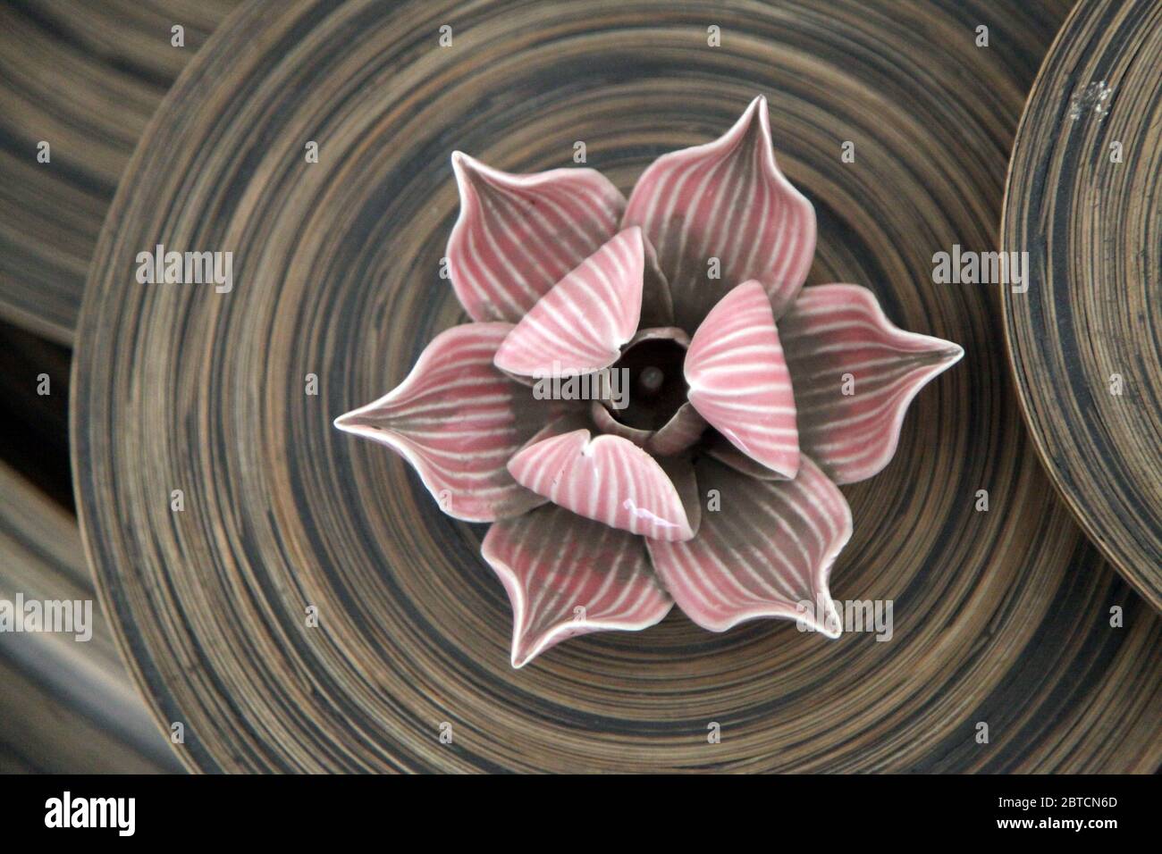 Best yoga model hi-res stock photography and images - Alamy