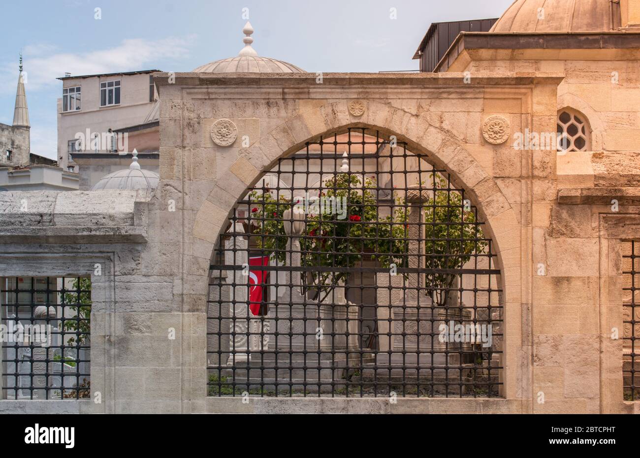 Tombs behind windows hi-res stock photography and images - Alamy