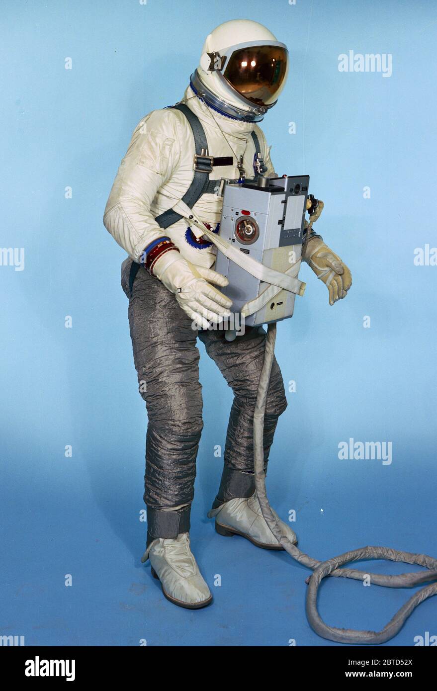 (May 1966) --- Test subject Fred Spross, Crew Systems Division, wears ...