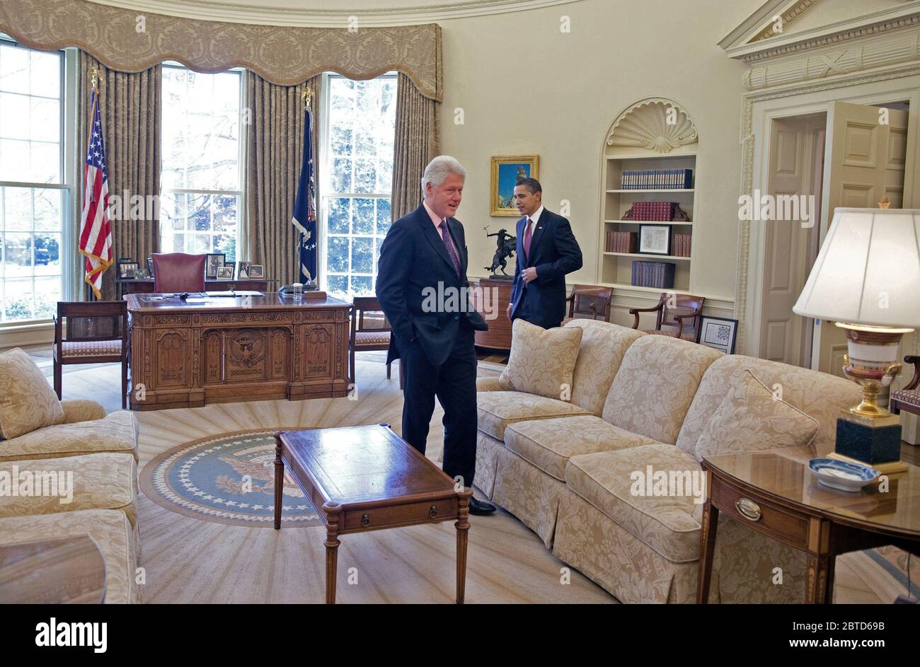 Bill clinton oval office hi-res stock photography and images - Alamy