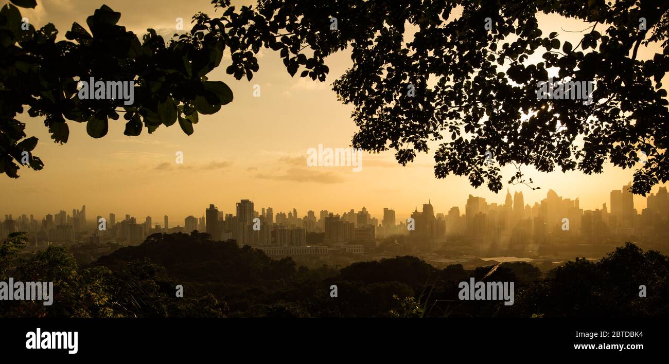 Panama city panama panorama hi-res stock photography and images - Alamy