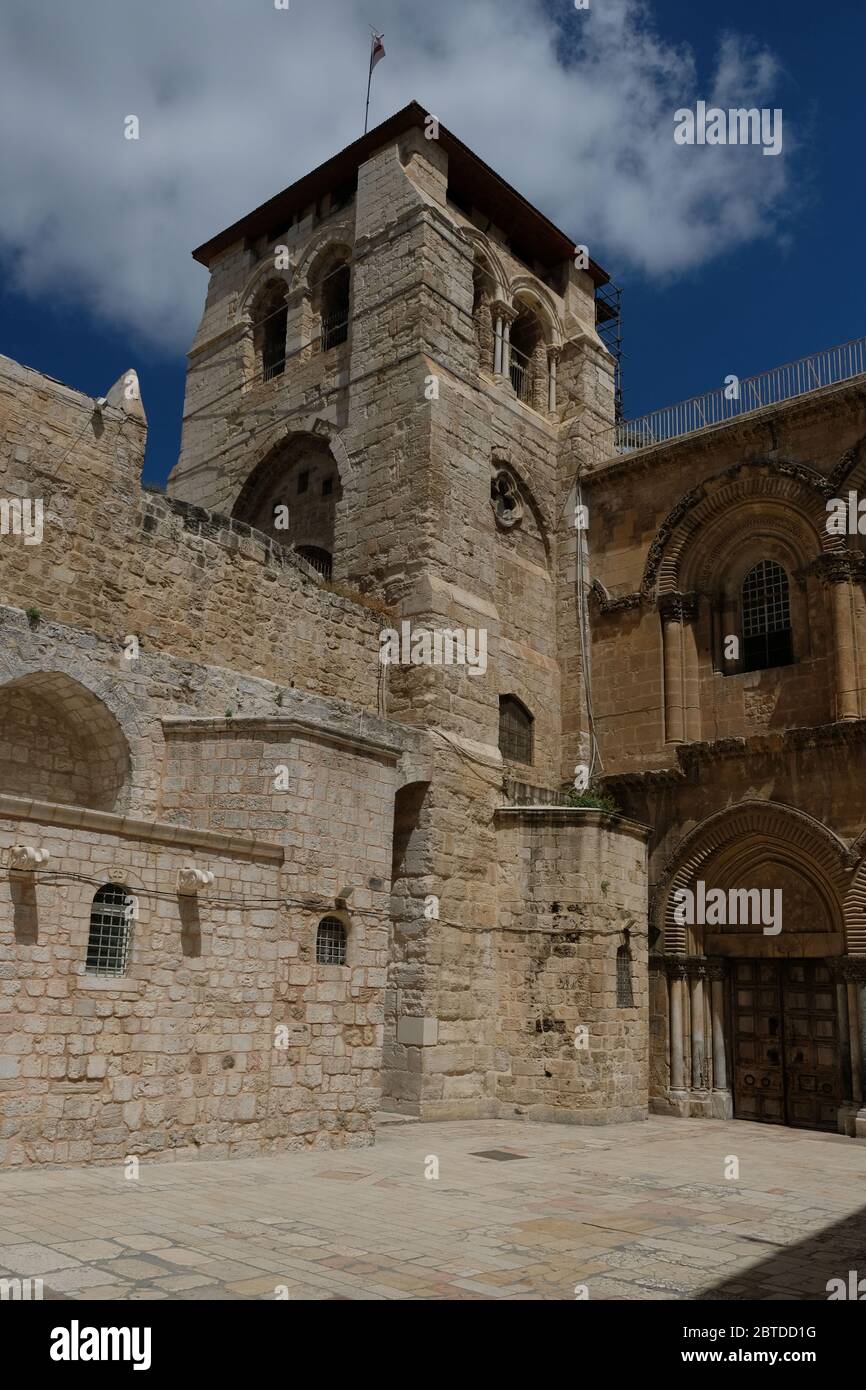 The parvis of the Church of the Holy Sepulchre in the Christian Quarter ...