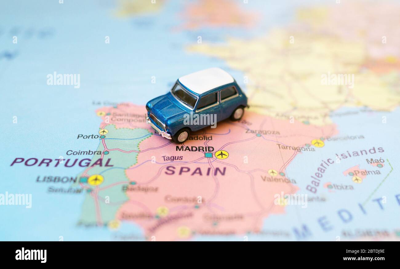 Spain car tourist map hi-res stock photography and images - Alamy