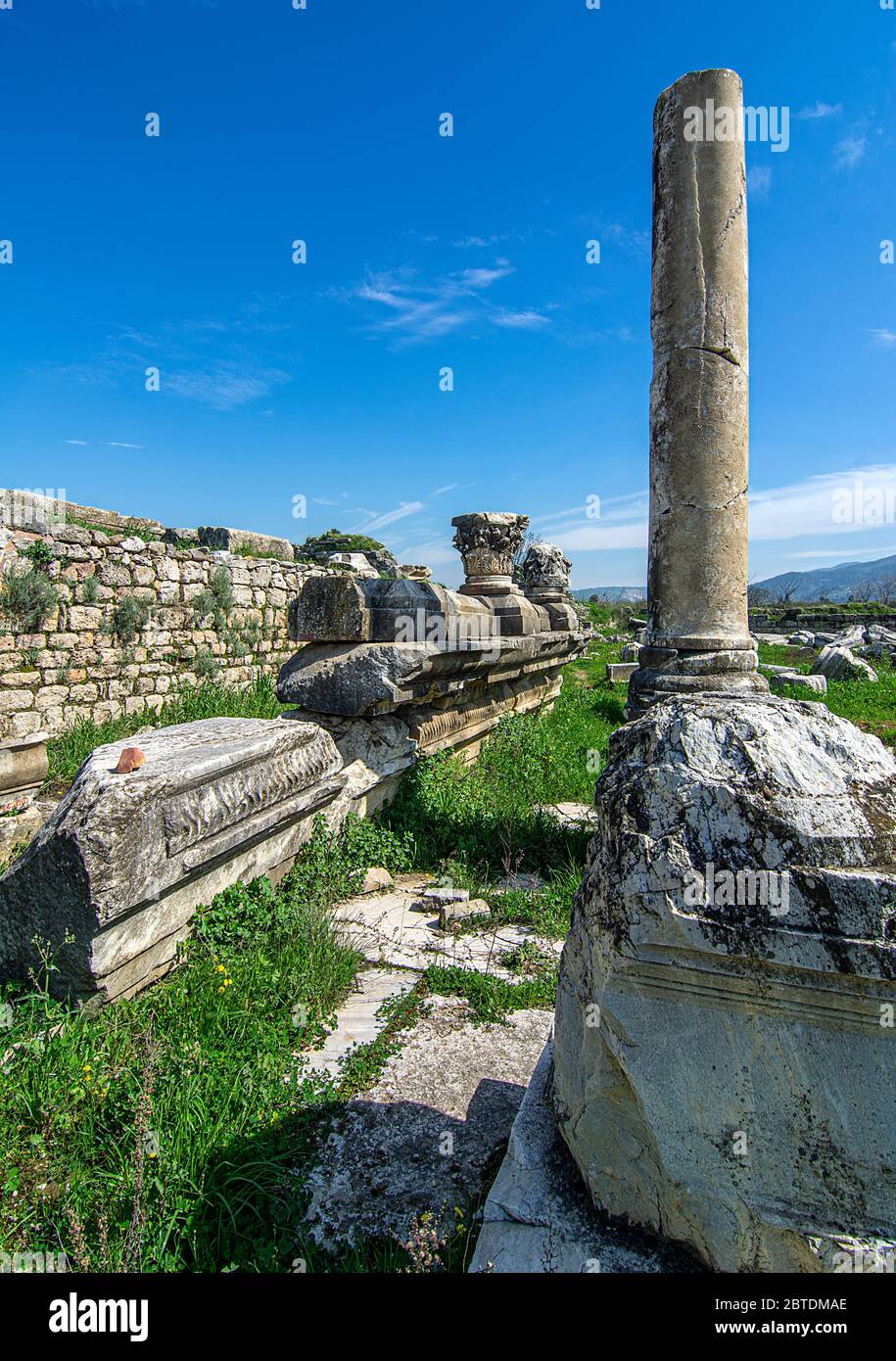 Greek city of magnesia hi-res stock photography and images - Alamy