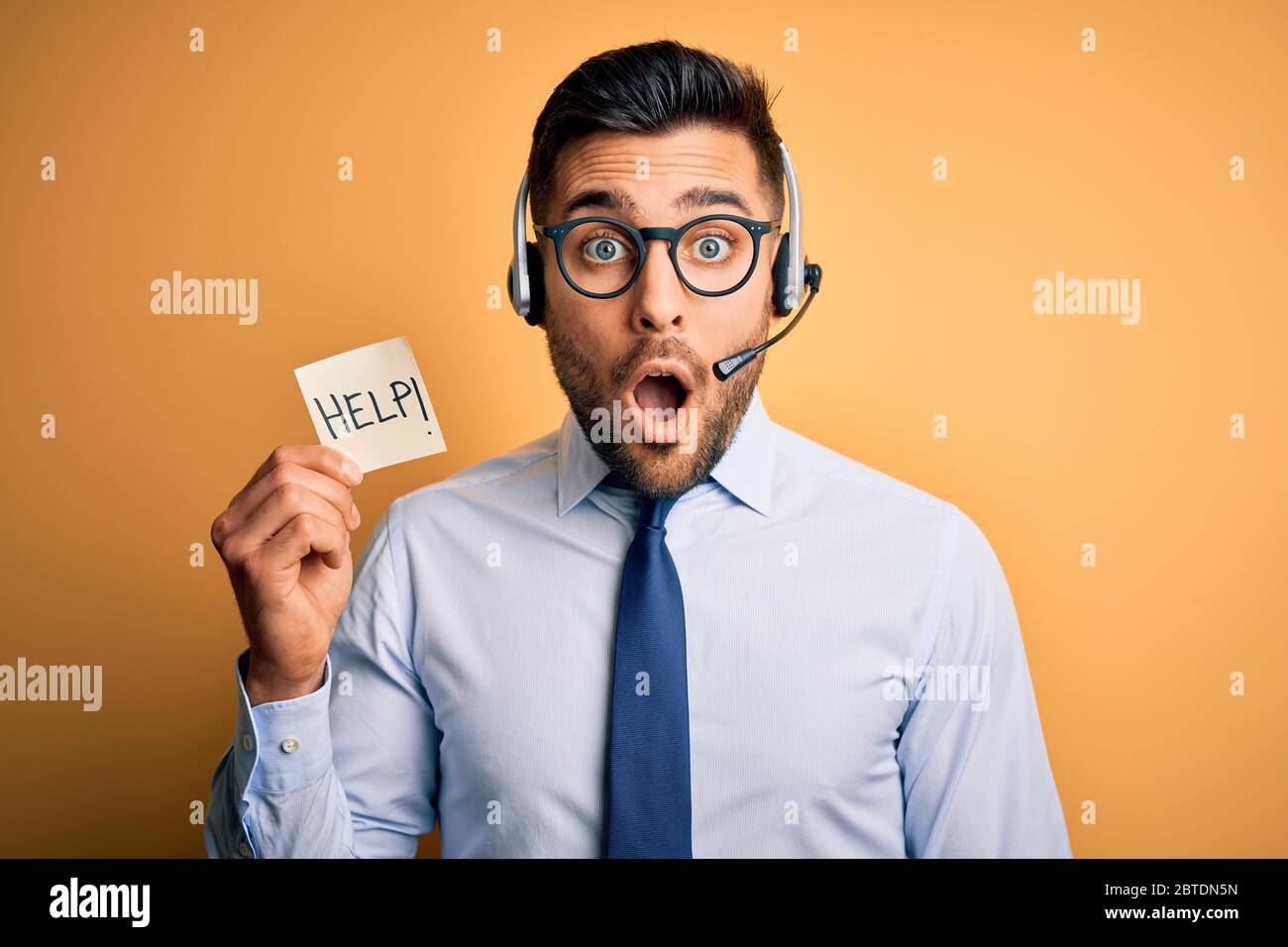 Business operator man with customer service headset from call center ...