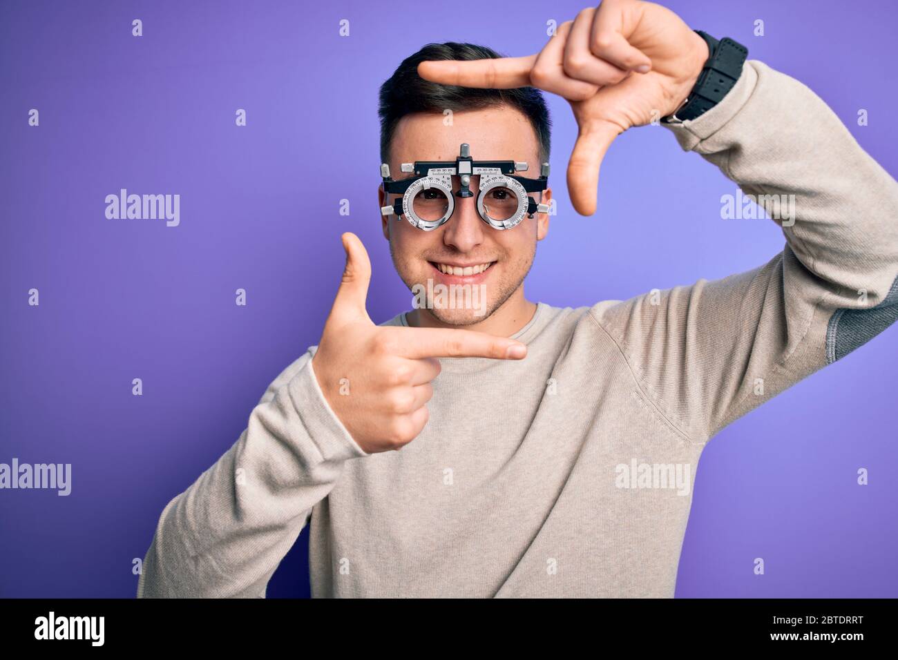 Optometrical hi-res stock photography and images - Alamy