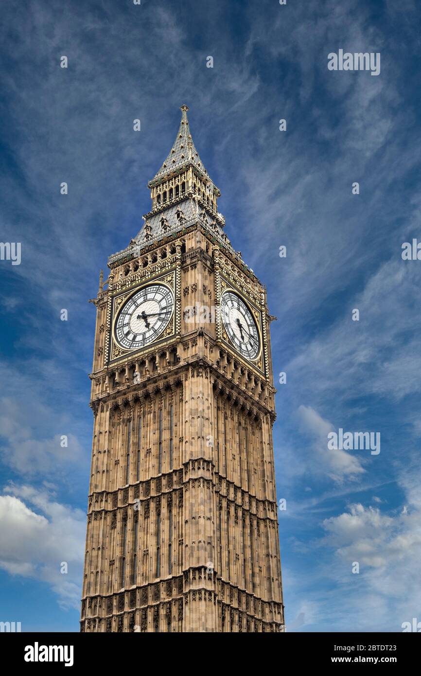 London clock tower hi-res stock photography and images - Alamy