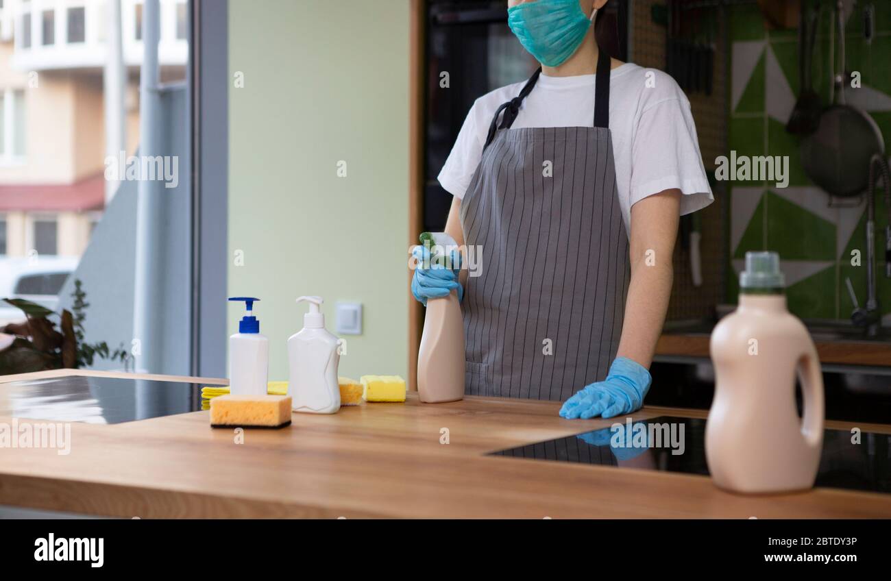 Cleaning surfaces kitchen hi-res stock photography and images - Alamy