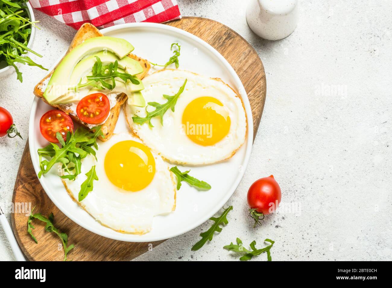 Toast with salad hi-res stock photography and images - Alamy