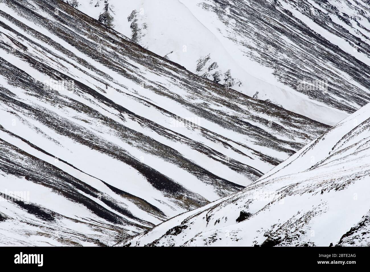Slope in snow hi-res stock photography and images - Alamy
