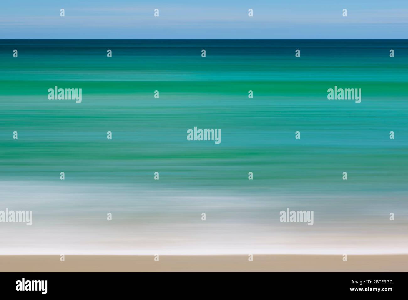 Blur horizontal hi-res stock photography and images - Alamy