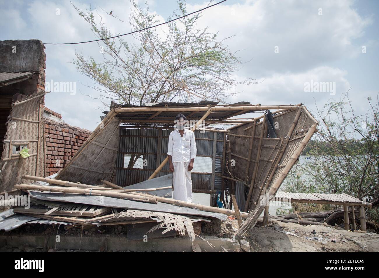 Shop fridge india hi-res stock photography and images - Alamy