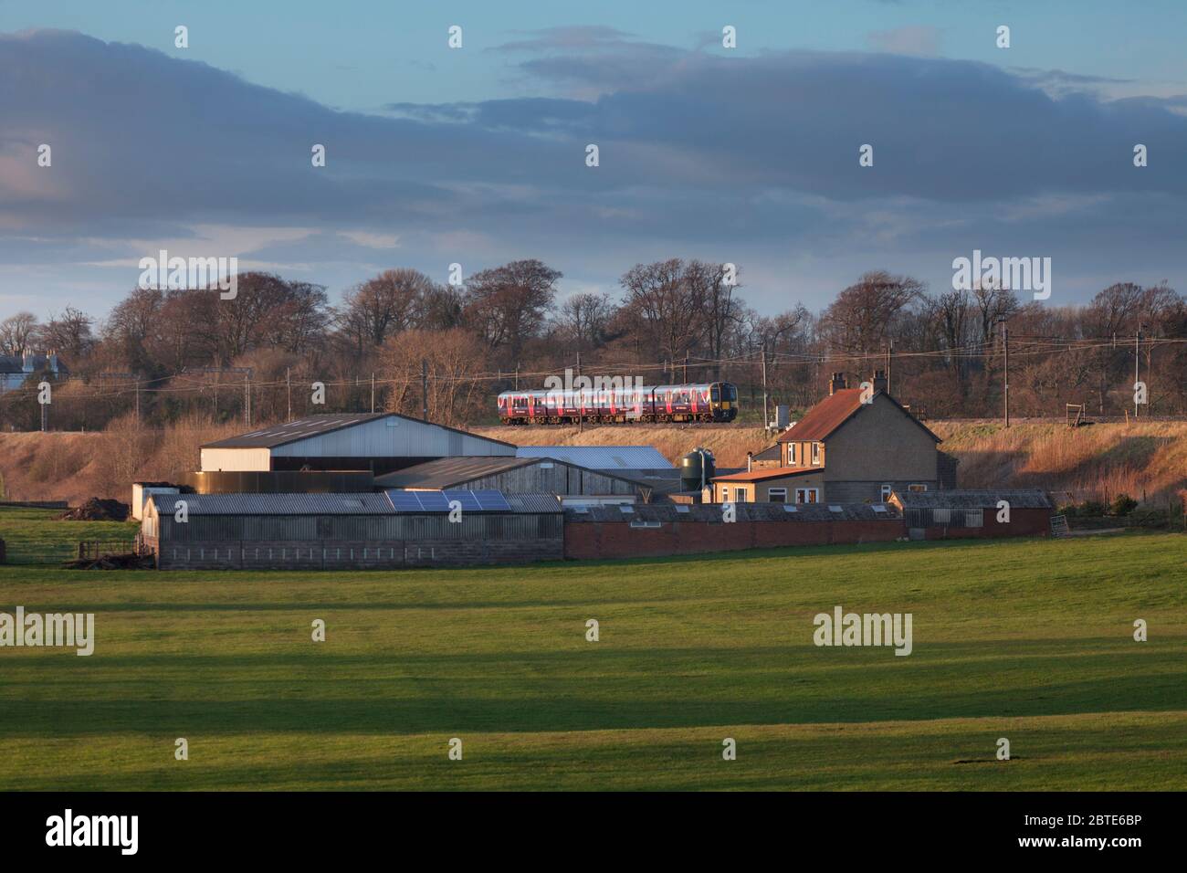 First Transpennine Express class 350 electric train 350409 passing a ...