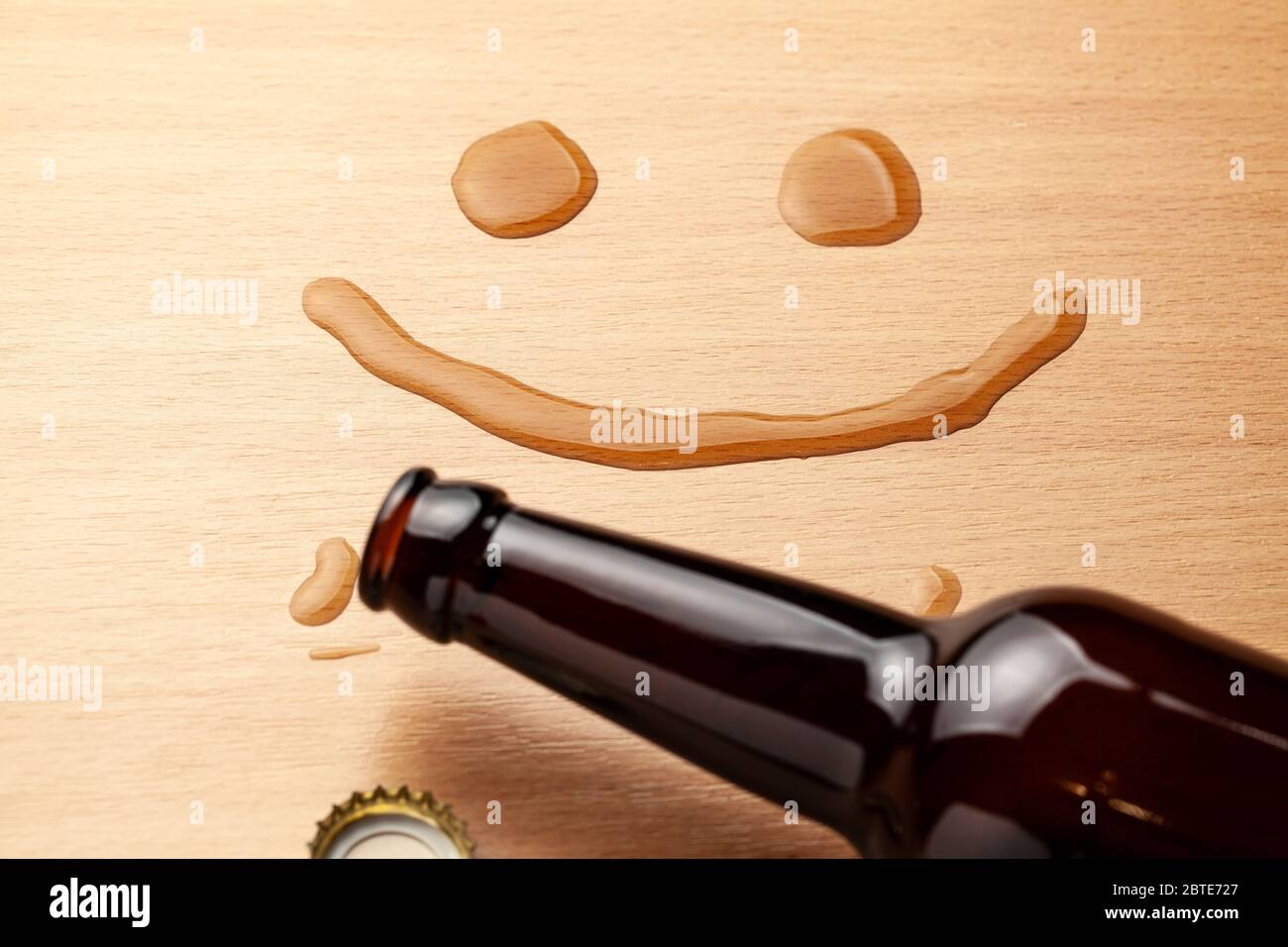 Spilled drink hi-res stock photography and images - Alamy