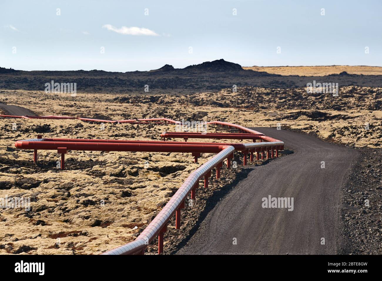 Long distance pipeline hi-res stock photography and images - Alamy