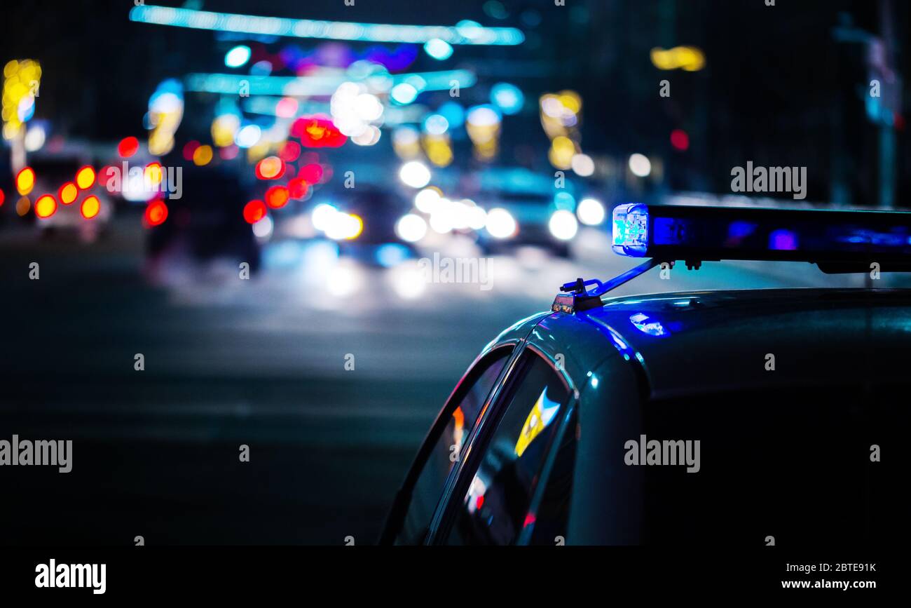Crime scene street lights hi-res stock photography and images - Alamy