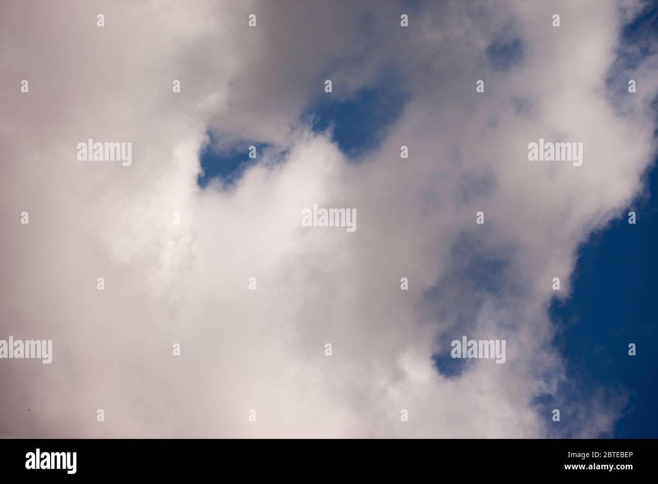 Cloud clouds shapes hi-res stock photography and images - Alamy