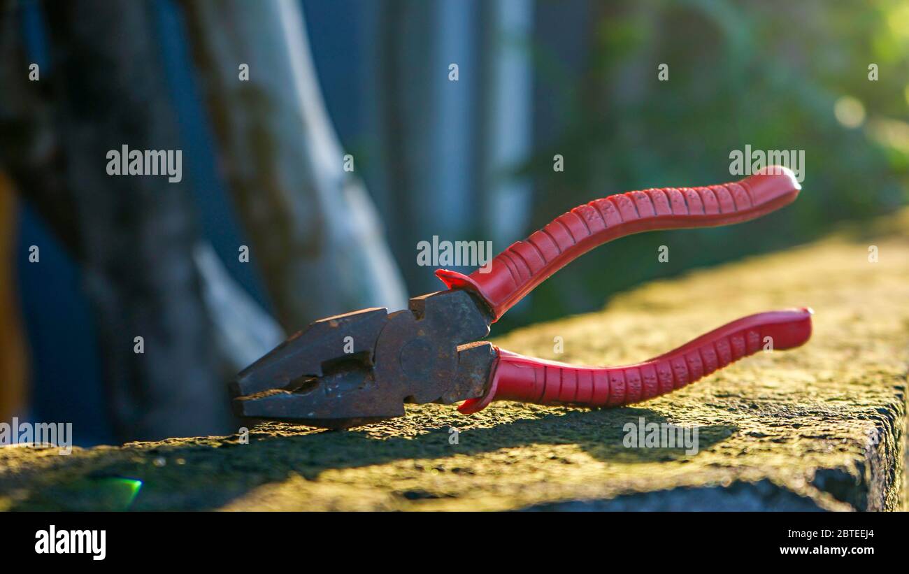 Special plier hi-res stock photography and images - Alamy