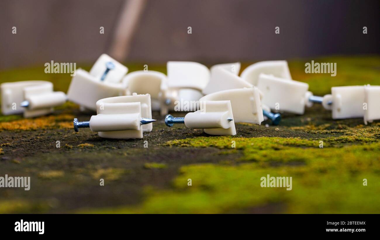 Cable nail hi-res stock photography and images - Alamy