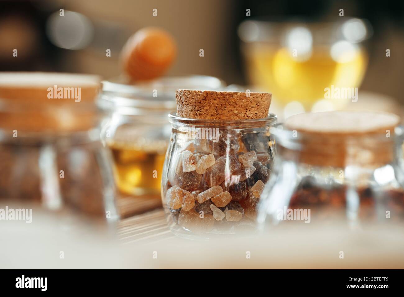 Sweetener dispenser hi-res stock photography and images - Alamy