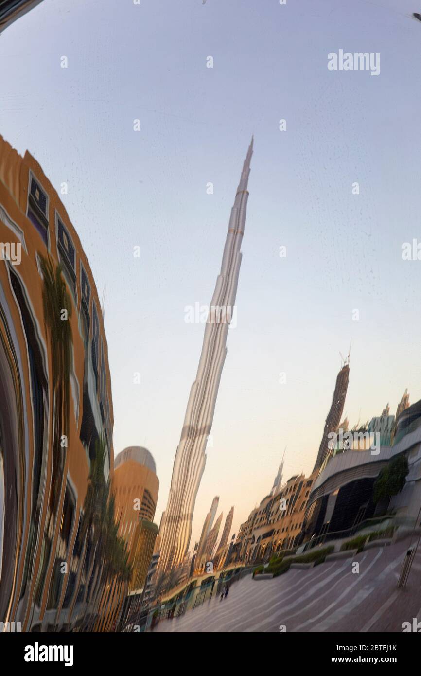 Tall Modern Structure High Resolution Stock Photography and Images - Alamy