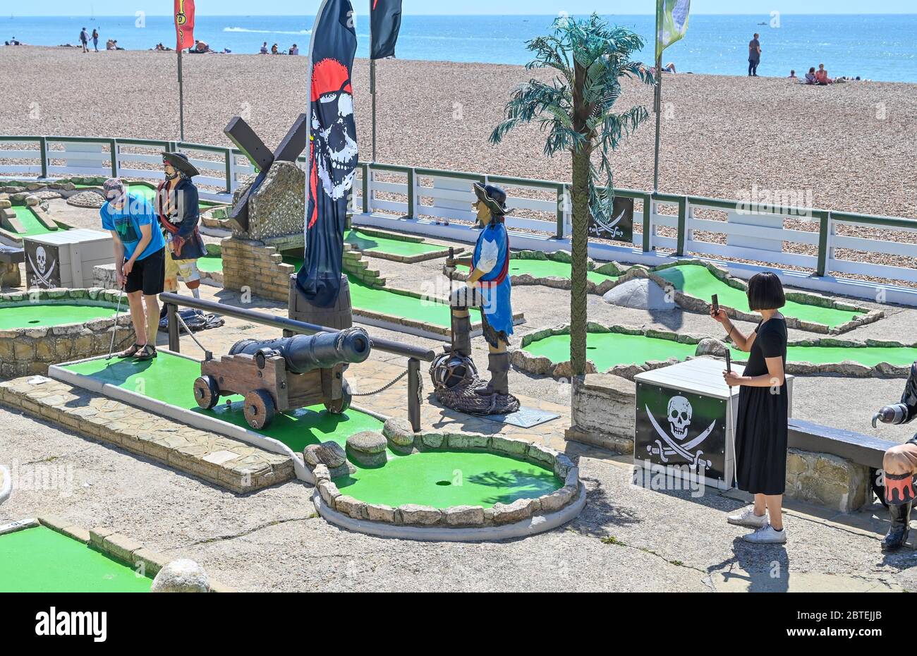 Brighton seafront crazy golf hi-res stock photography and images - Alamy