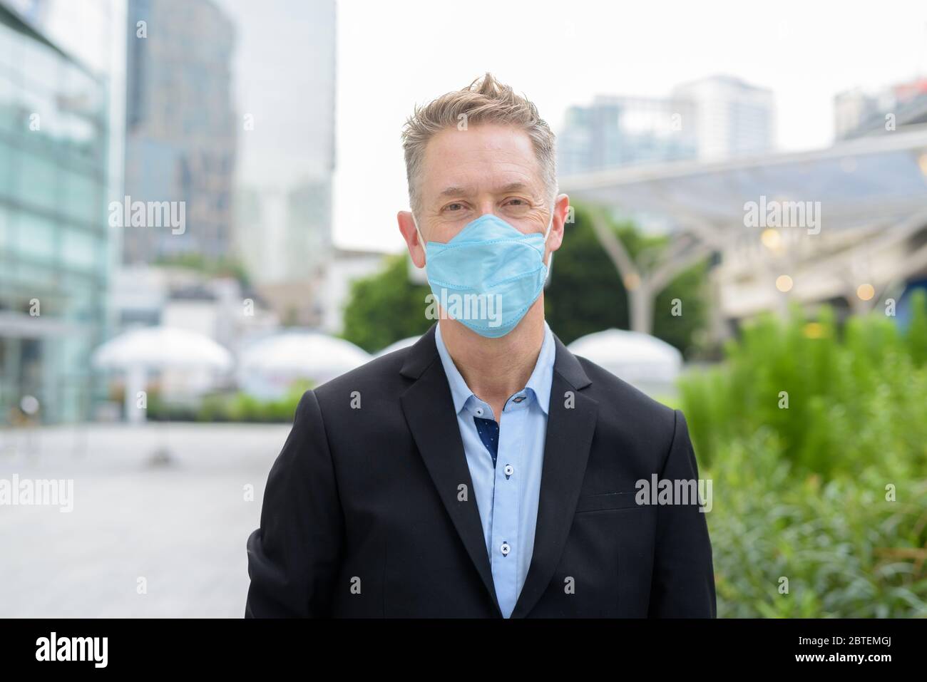 Closeup guy in mask from hi-res stock photography and images - Alamy