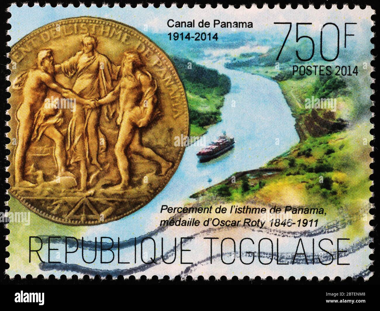 Aerial view of the panama canal hi-res stock photography and images - Alamy